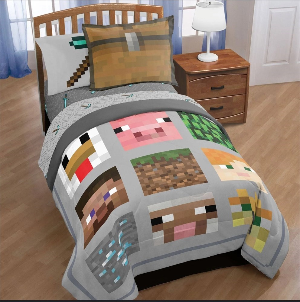 Blue Bird Pallets - TWIN Minecraft Full Comforter NEW